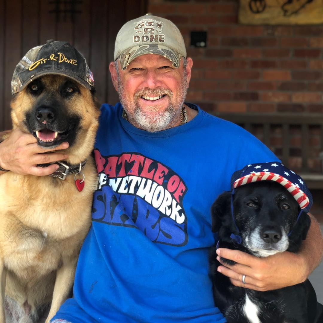 Larry the Cable Guy real name, Age, Net worth, Height, Family & Wiki ...